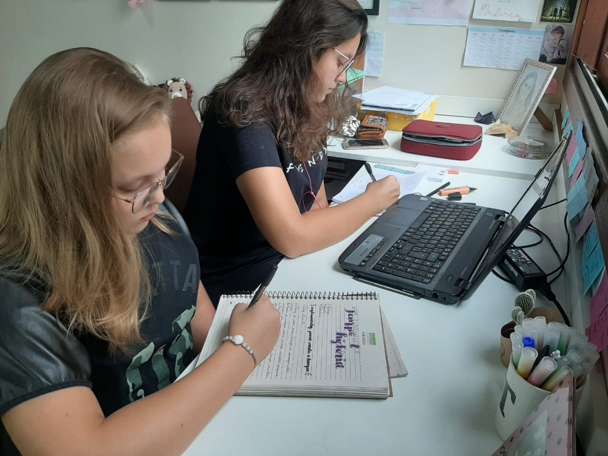 PROFISSIONAIS DA EDUCAÇÃO ESTÃO EM CAPACITAÇÃO PARA AULAS NA INTERNET ...
