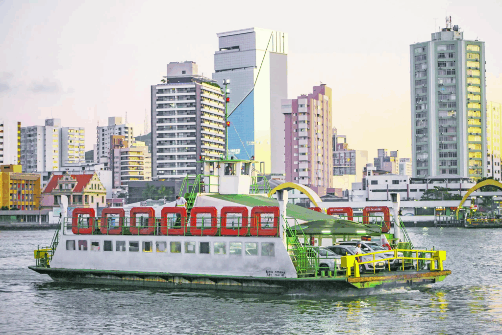 Fila do ferry boat será alterada para melhorar fluxo de veículos em ...